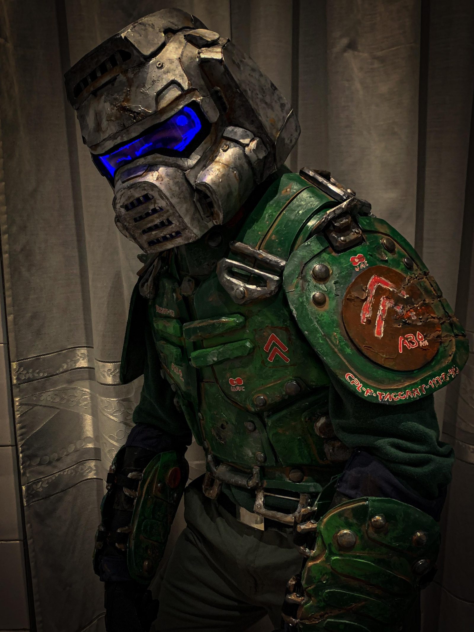 Cosplaying as Doomguy Armor in DOOM 2 is a blast from the past - DC News